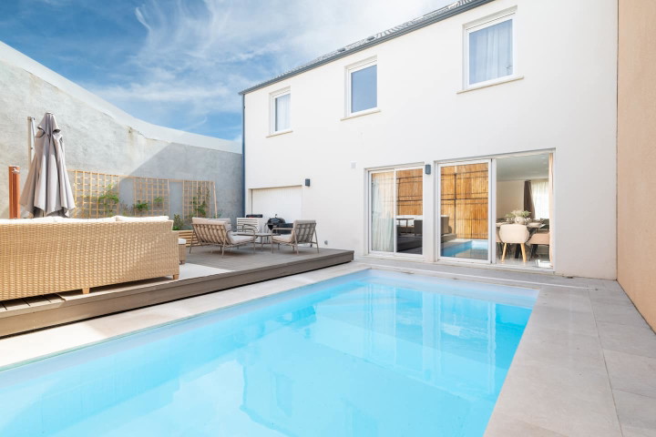 Villa Prestigia - Piscine Chauffée & Climatisation - Reims