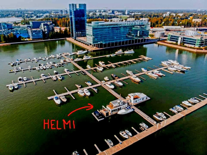 Villa Helmi - Floating Luxury Villa - Helsinki