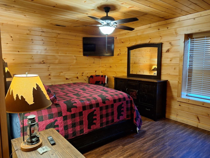 Cozy Stay - Pigeon Forge, TN