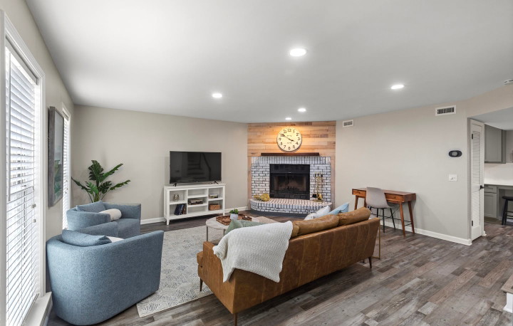 Newly Renovated, Dog Friendly, Stocked Kitchen - Dothan, AL