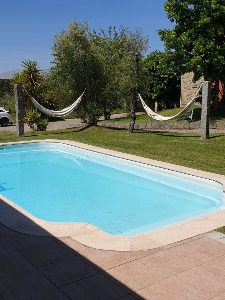 Casa Alegre Com Piscina - Amares