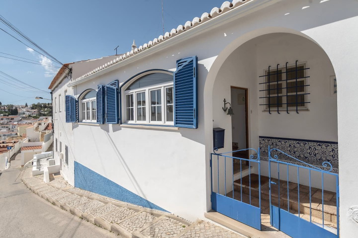 Casa Das Conchas - 2 Bed Cottage With Sea Views - Carvoeiro
