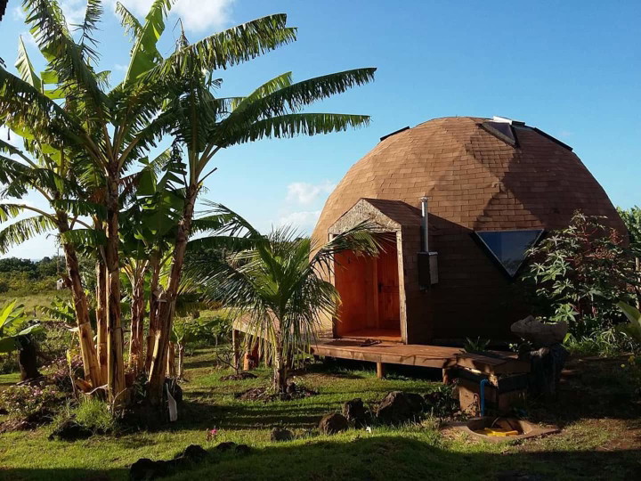 Easter Island Domes. 1 Certified By Sernatur - Easter Island