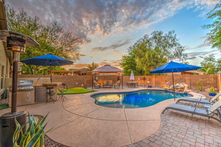 Home With Resort-style Saltwater Pool & Backyard - Queen Creek, AZ