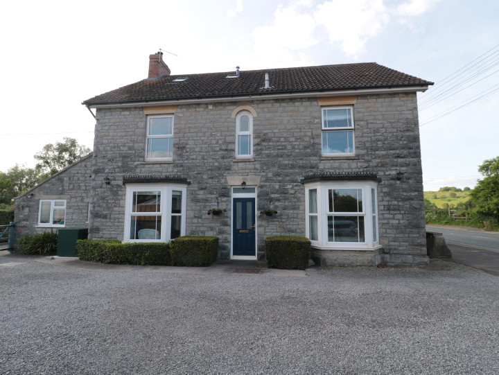 Metcalfe House - Glastonbury