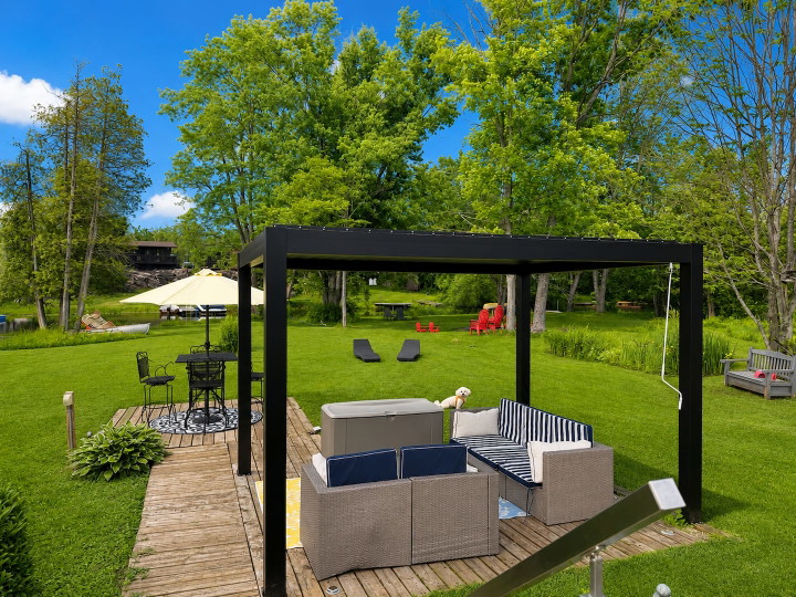 Waterfront Cottage Retreat 200ft Shoreline+ Kayaks - Kawartha Lakes