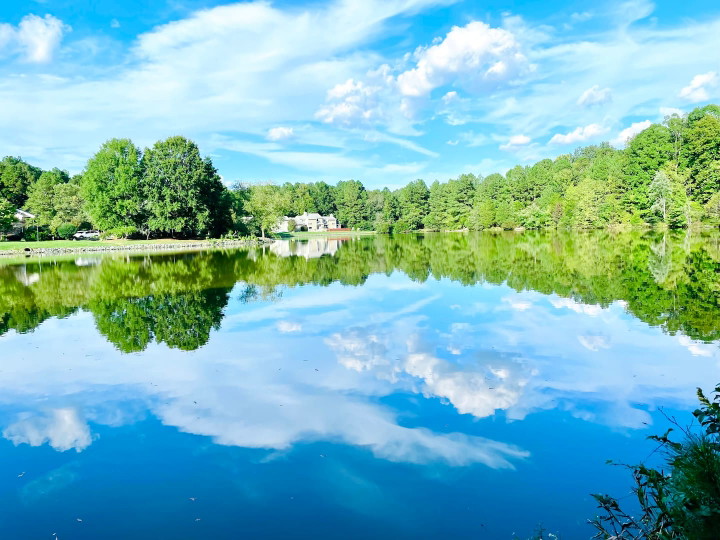 Peaceful Lakefront Vacation Getaway - Chapel Hill, NC