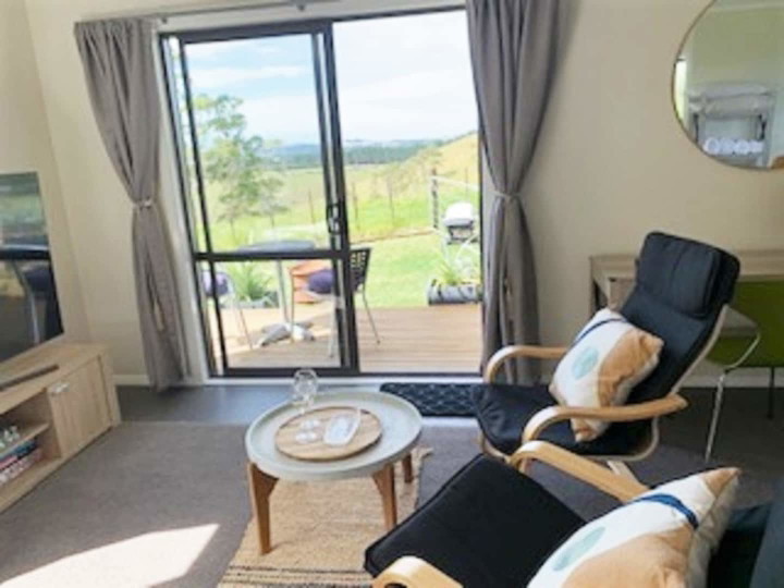 Private Guesthouse: Wi-fi, Views, Parking - Kerikeri