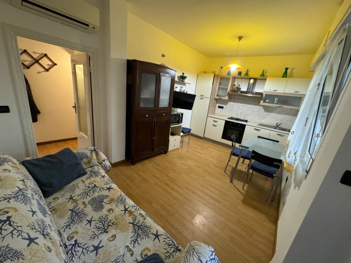Holiday Home For 4 People - Pietra Ligure