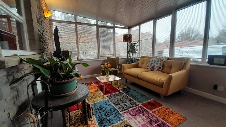 Quirky Mid Century Themed Private Holiday Home - Shepton Mallet