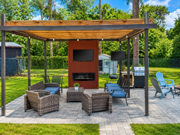 The Mini Golf House | Fire Pit | Sleeps 8 - Jacksonville, FL