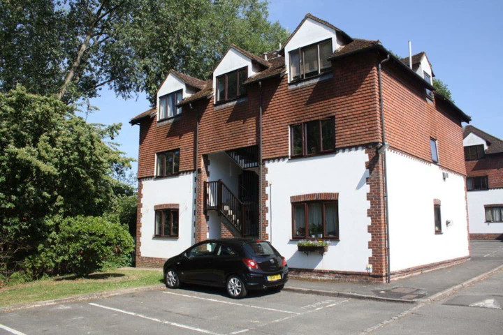 Comfortable & Tranquil Newly Renovated Apartment - High Wycombe