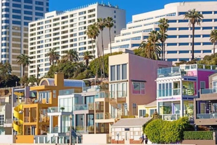 13 Gorgeous Santa Monica Space - Santa Monica, CA