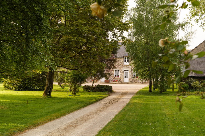 Gîte De La Roche Trébulente ( 4 Nuits Vacance) - Le Verger