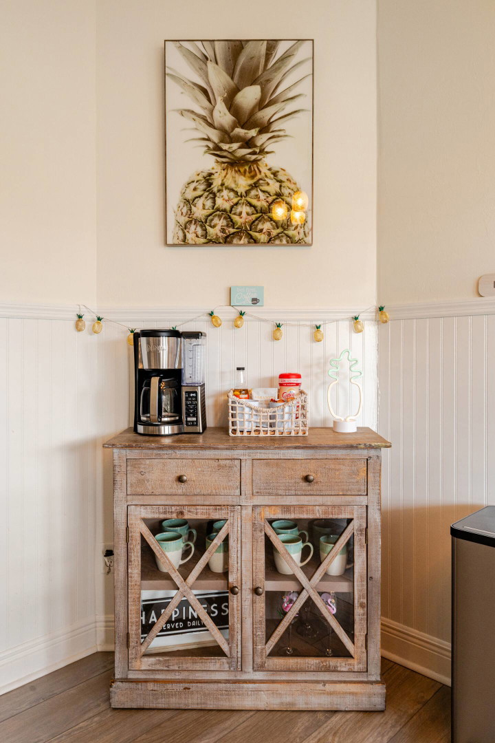 Bright Cape Coral Family Retreat - Dogs Welcome - Cape Coral, FL