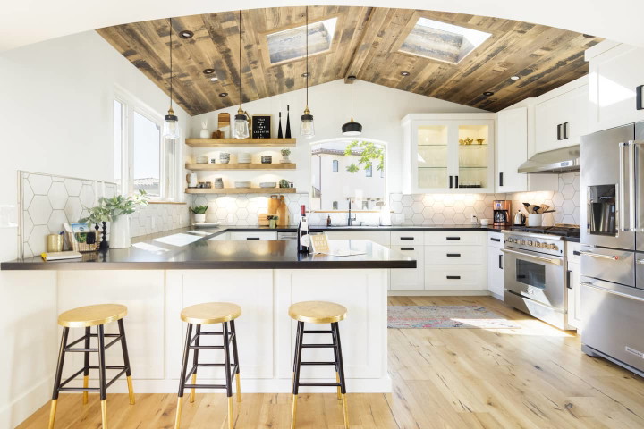 New Spanish Home In Downtown Avila Beach - Avila Beach, CA