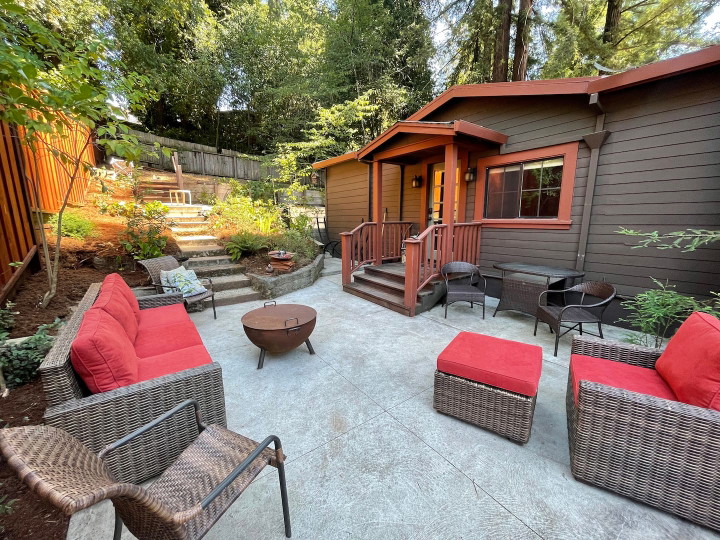 Russian River Getaway Cabin- Walk To Town/beach - Guerneville, CA