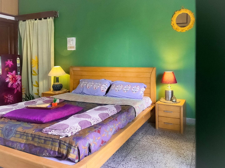 Green Baramda-independent Bungalow With 24*7 Staff - Lucknow