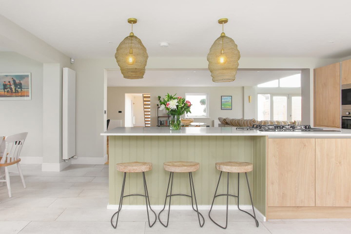 Sandibay, A Modern Villa With A Pool And Seaviews - Deal