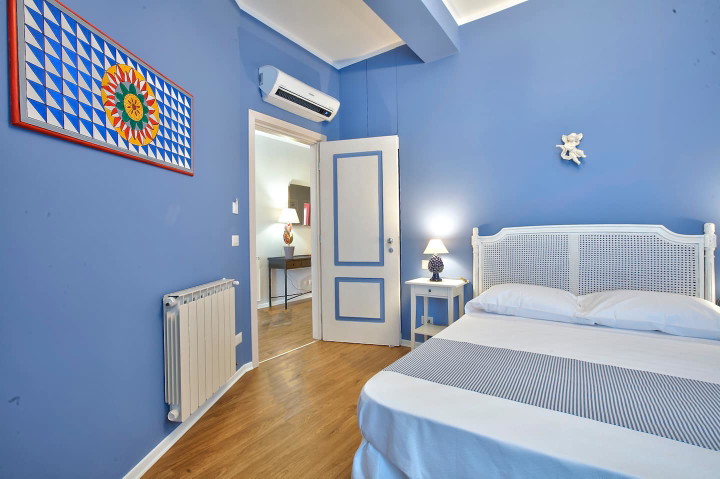 B&b Di Pina In Centro; A Due Passi Dal Mare - Capo d'Orlando