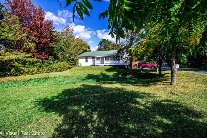 Cozy 2 Bed - 2 Bath Lower Level In Central Chatham - ミラミチ