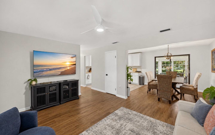 Historic Dt Ocala Haven| King | Near Wec| Sleeps 8 - Ocala, FL