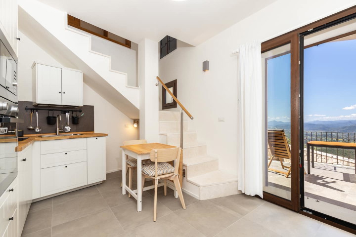 Bright House With Scenic View - Baunei
