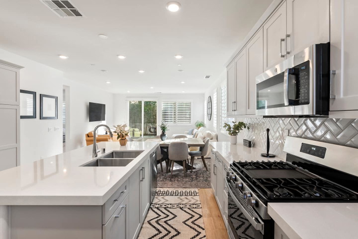 Newly Built 3 Bedroom Home, Beautiful Backyard - San Marcos, CA
