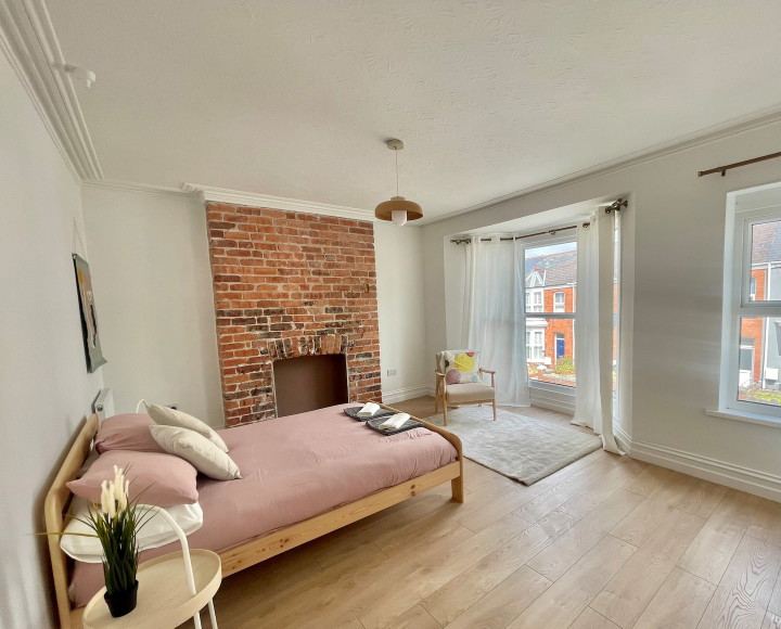 Beautiful Family Home In The Heart Of Swansea - Swansea, UK