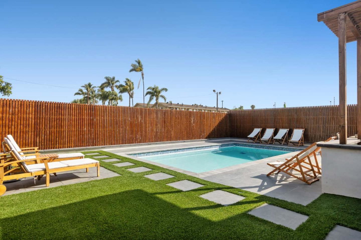 Private Pool-hot Tub-pet Friendly-resort Yard! - Chula Vista, CA