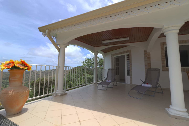 Creole Escape: Jacuzzi, Sea View & Absolute Tranquillity - Martinique