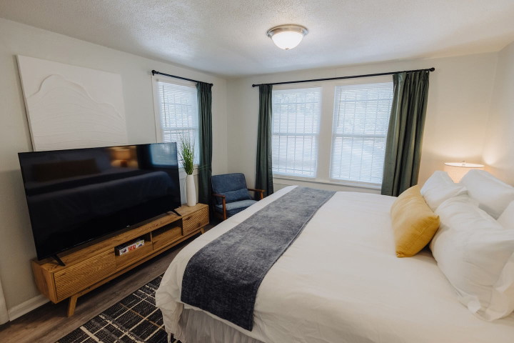 Lit King Size Au Centre-ville Midtown Liberty 2695 Up - Memphis, TN