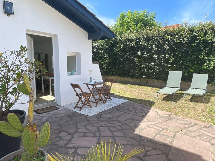 Studio Indépendant Cocooning Lumineux Tout Confort - Anglet