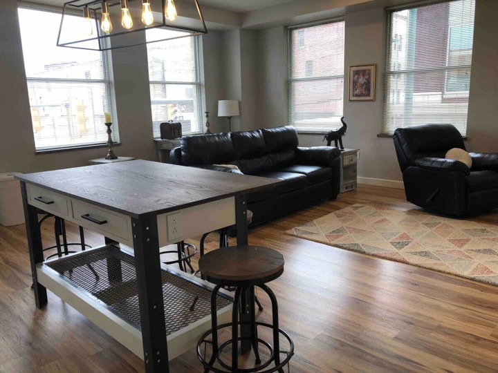 Appartement-moderne-salle De Bain Privée-vue Ville - Charleston, WV