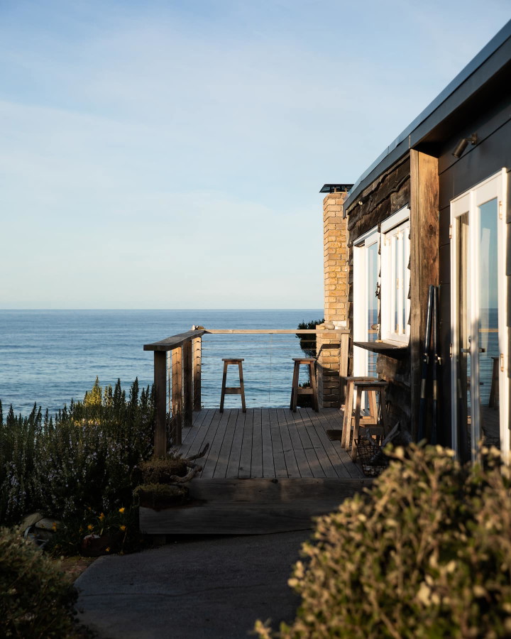 Whale Song ~ Oceanfront Escape - Australia