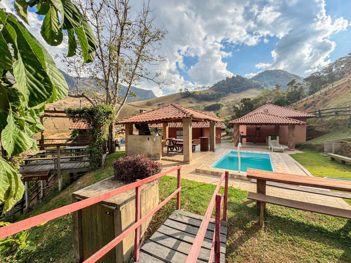 Farm In Piranguçu With Mountain Views - Itajubá