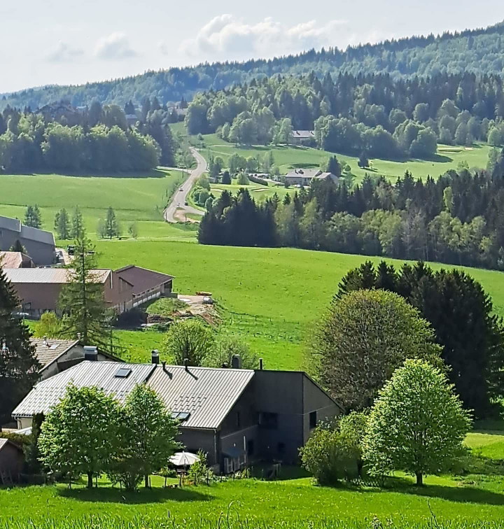Quiet Cottage With Space - Les Rousses