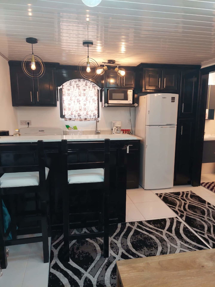 Modern One Bedroom Apt Central - Guyana