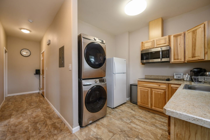2 Bedroom (7 Minutes From Airport) - Anchorage