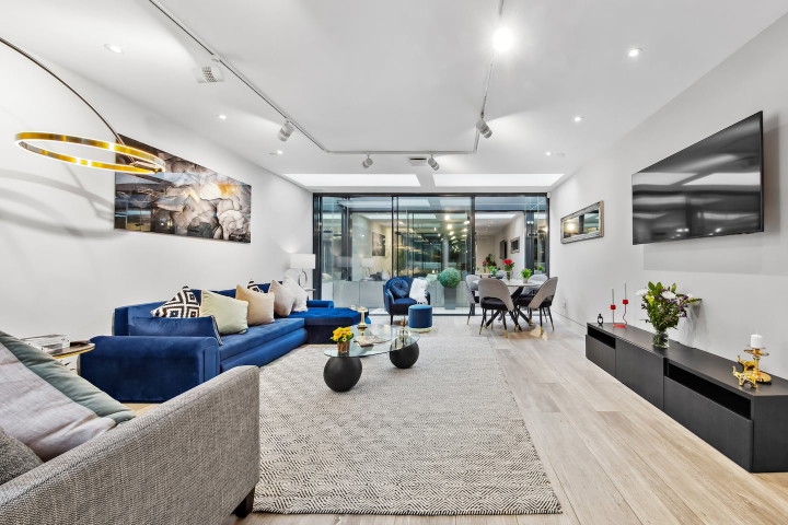Luxury Chelsea Villa | Ideal For Families & Groups - London