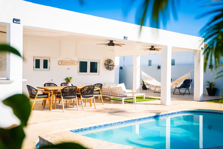 Ocean Breeze Pvte Pool & Walk Beach/pet Fríendly - Dorado