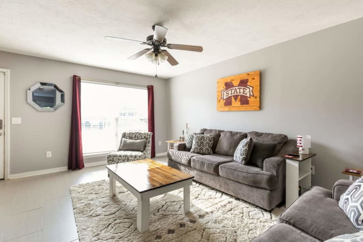 Bulldog Academy | 2bd 2ba Townhome | Near Msu - Starkville, MS