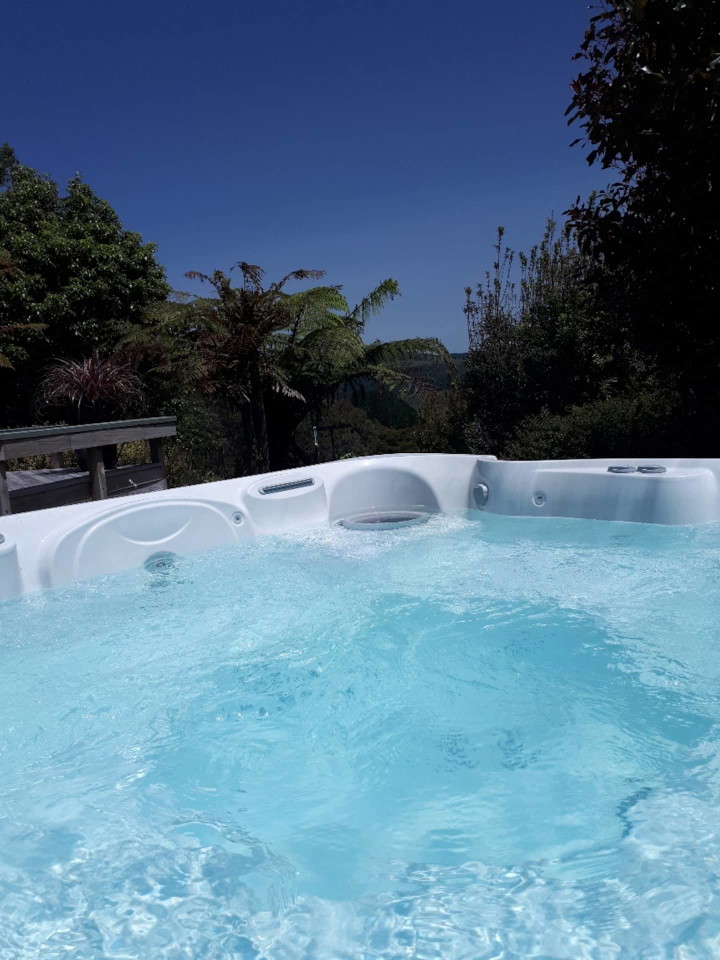 Fabulous Family Holiday Retreat With Lake View - Kawerau