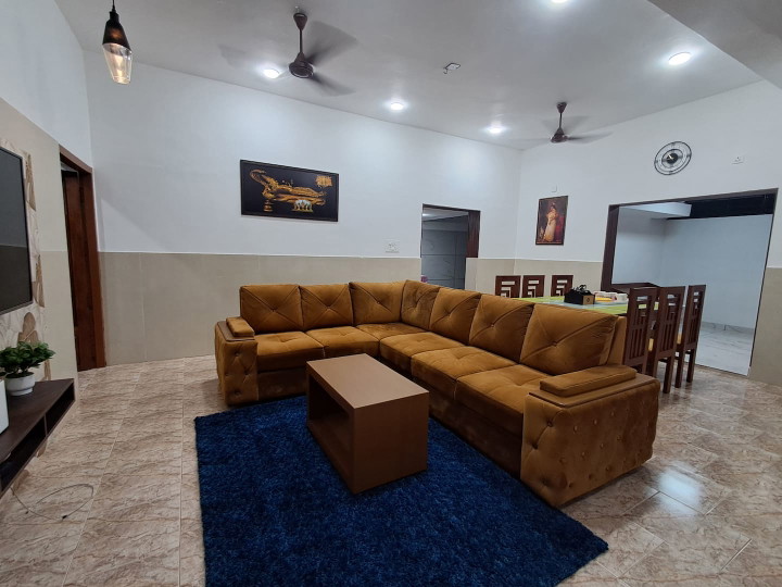 Raj Villa - Near Sree Padmanabhaswamy Temple - Thiruvananthapuram