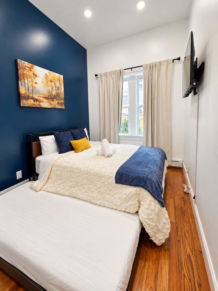 First Floor/20 Mins To Nyc I Near Shops And Store. - Washington Heights, NY