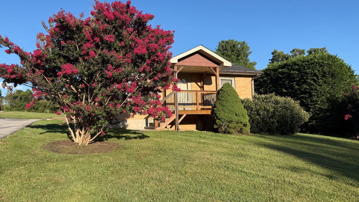 Perfect Blacksburg Home - Close To Virginia Tech - Blacksburg
