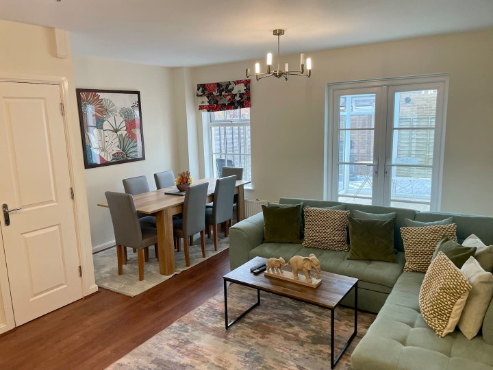 Frome Cozy Contractor Home With Parking - Warminster