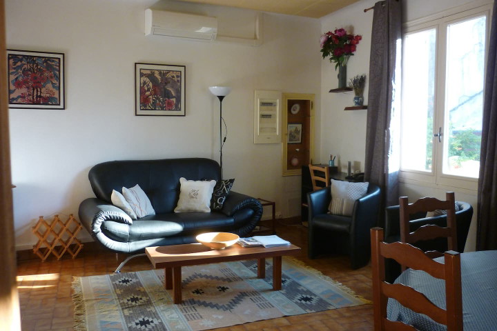 Air-conditioned & Heated Cottage In Picturesque Pernes-les-fontaines - Pernes-les-Fontaines