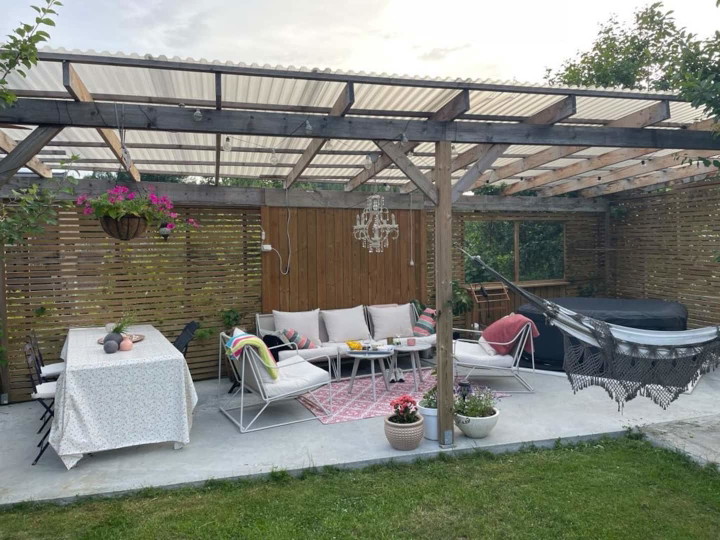 Barnevennlig Hus Med Boblebad I Stor Hage - Kristiansand
