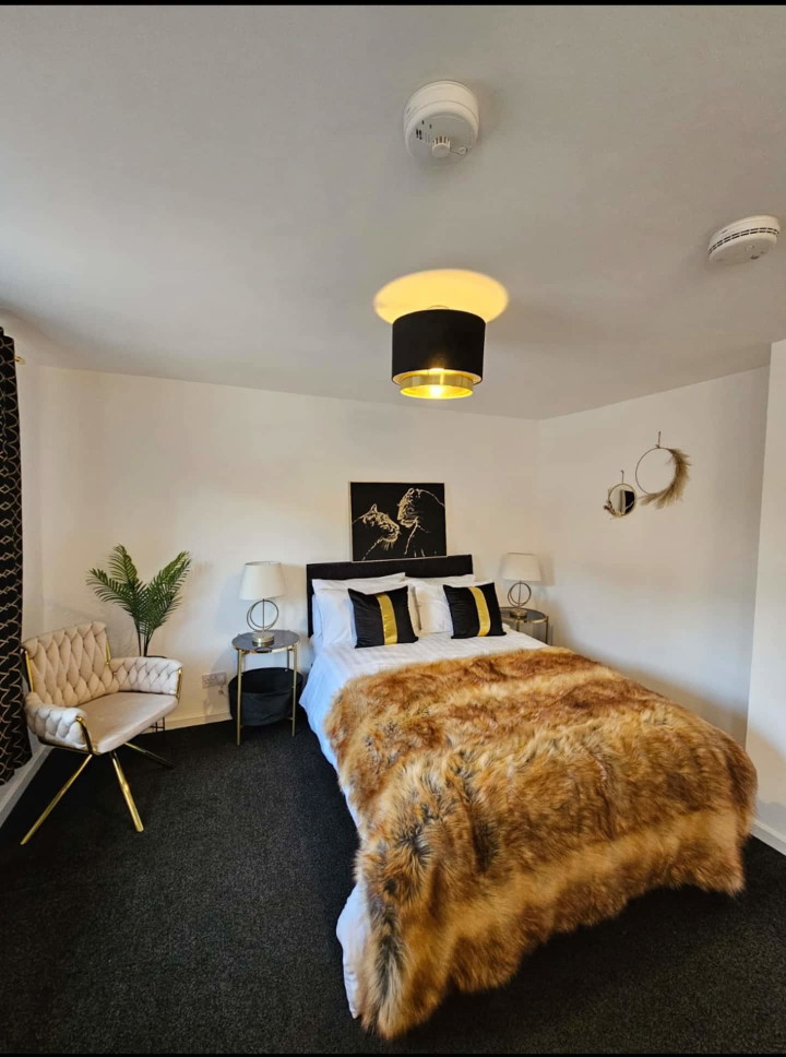 Deluxe Town Centre Studio Stevenage - Stevenage